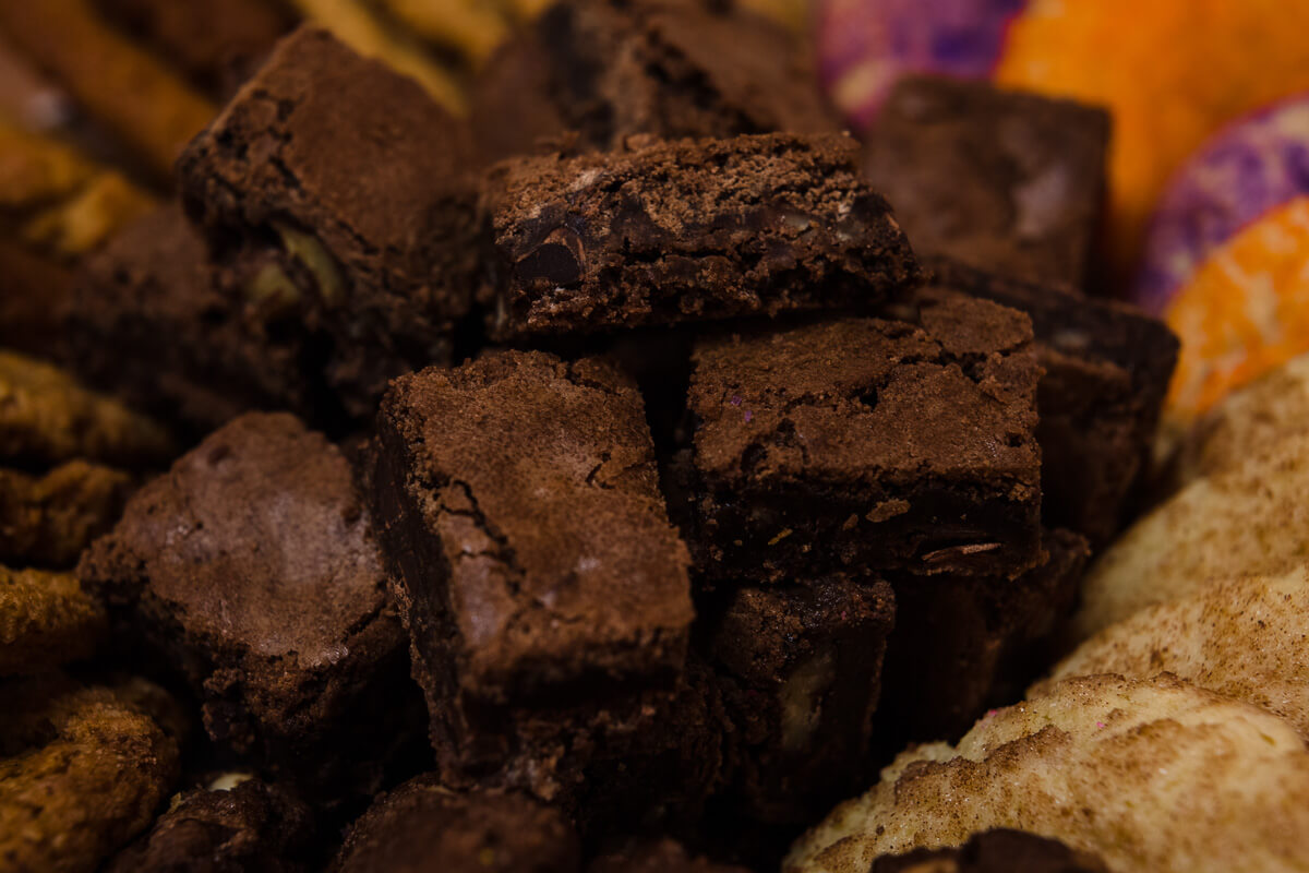 Cookie & Brownie Tray – Piece of Cake