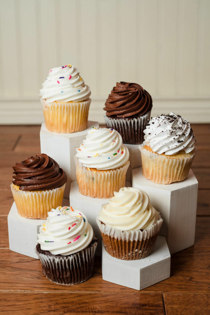 Jumbo Classic Cupcakes – Piece of Cake